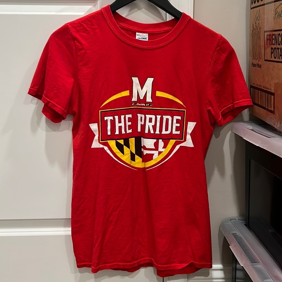Gildan | Tops | Maryland T Shirt | Poshmark